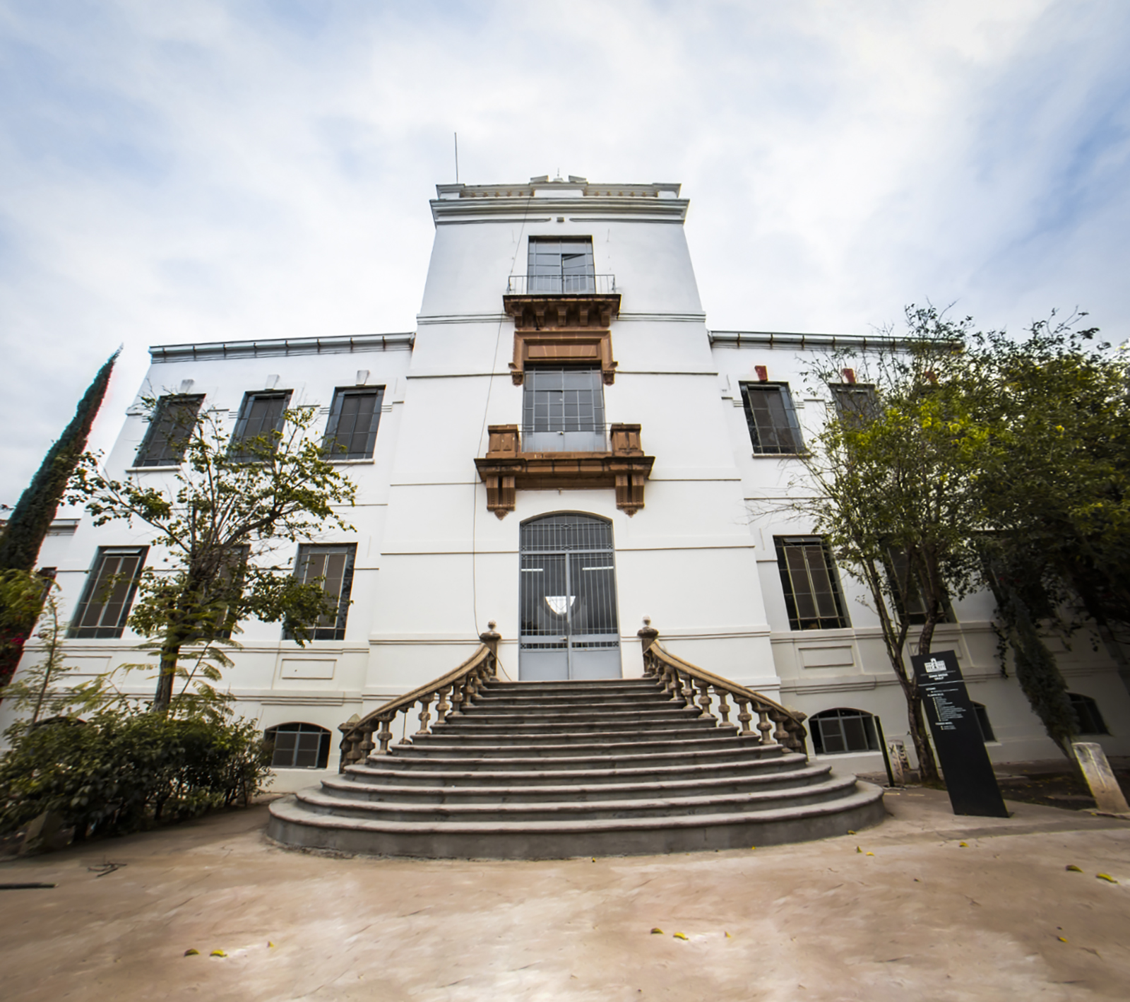⁃Reconocen al Centro de Investigación y Extensión de la Zona Media El ...