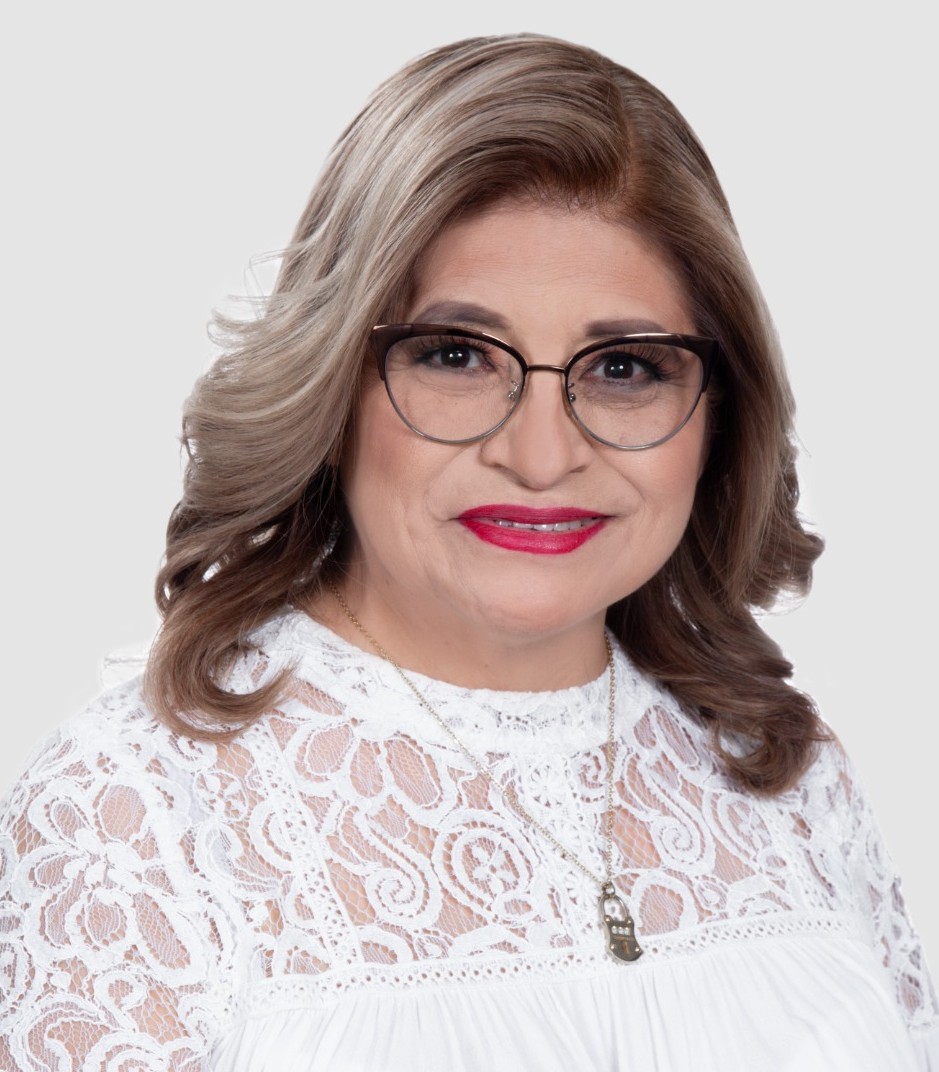 Edith Pérez una figura ciudadana con un caudal de popularidad política. - OPINION PUBLICA S.L.P.