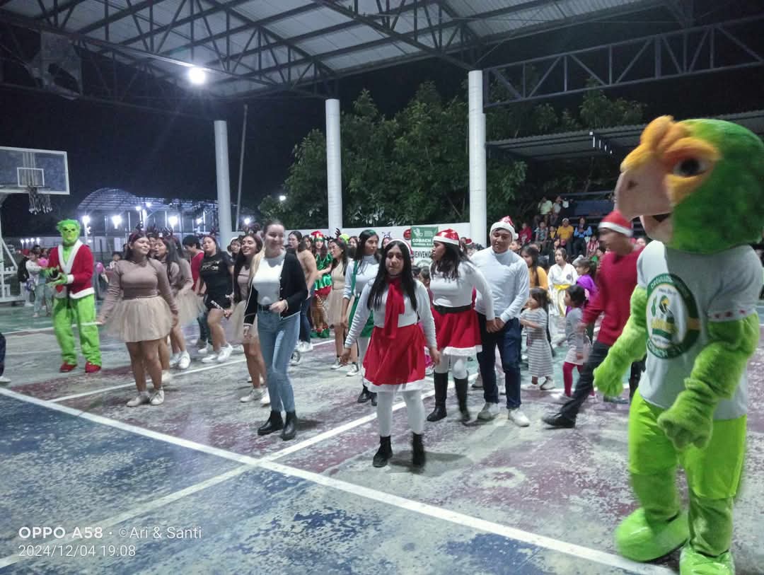 Alcaldesa de Matlapa acompaña a estudiantes del Cobach 21 en su posada ...